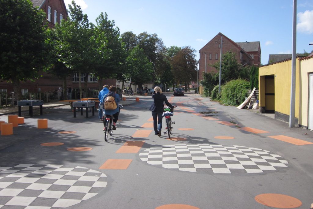 School Streets Guidebook - 8 80 Cities